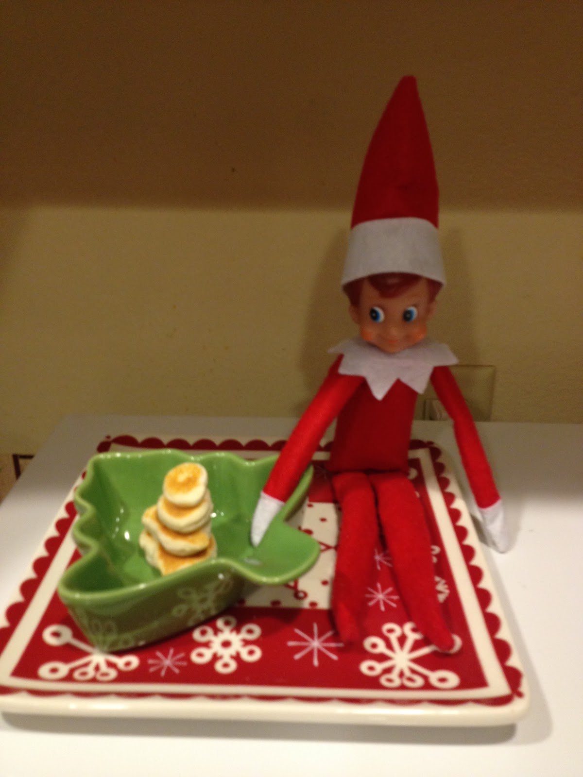 Kristin-más: 2012 Elf on the Shelf Round-up