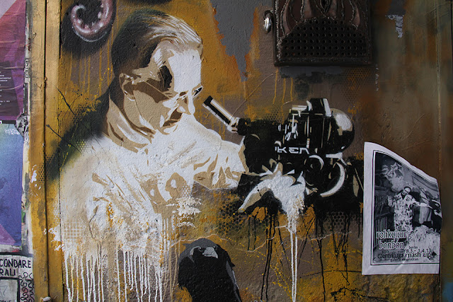 Street Art Berlin: Street Art by Plotbot Ken in Berlin