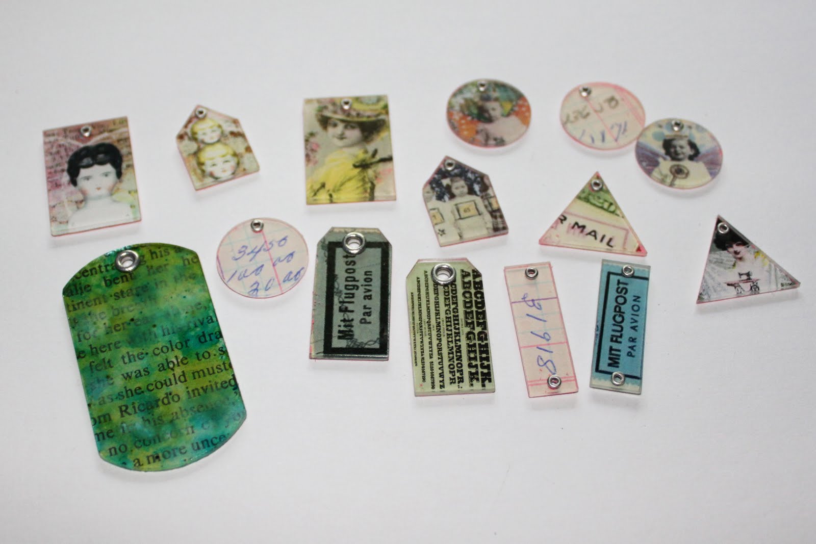 Retro Café Art Gallery: Acrylic Tag Tutorial