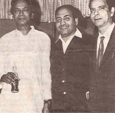 CHINAR SHADE : SHAKEEL BADAYUNI;" DAGAABAAJ TORI BATIYAAN NA MANOON RE