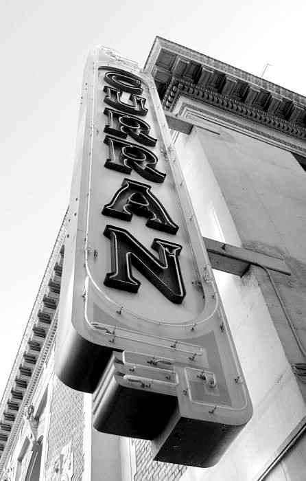 San Francisco Theatres: The Curran Theatre: history and exterior views