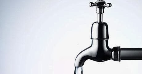 Weighty Matters: Saturday Stories: Tap Water, Death and Football