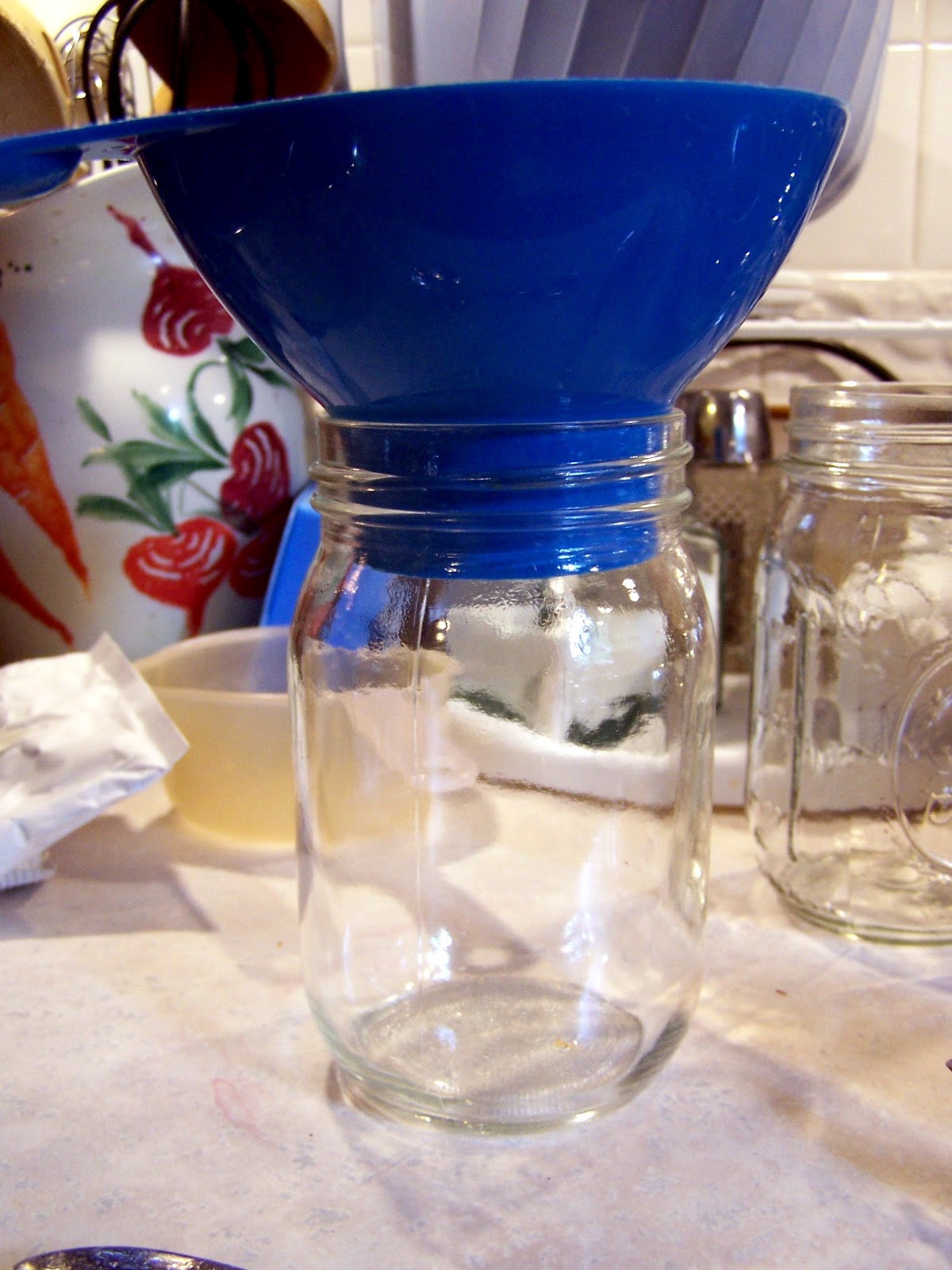 The Teeny Kitchen That Could: Strawberry Jam!