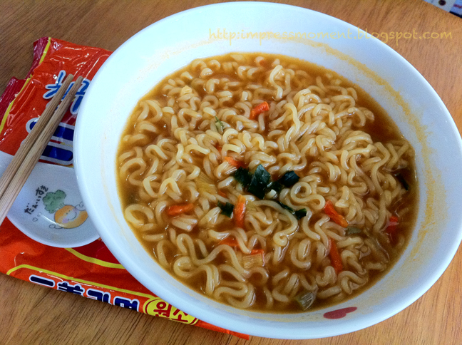 Impress Moment: EaSy & YuMMy RaMeN - WHeN I'M iN HoMe ALoNe MoDe