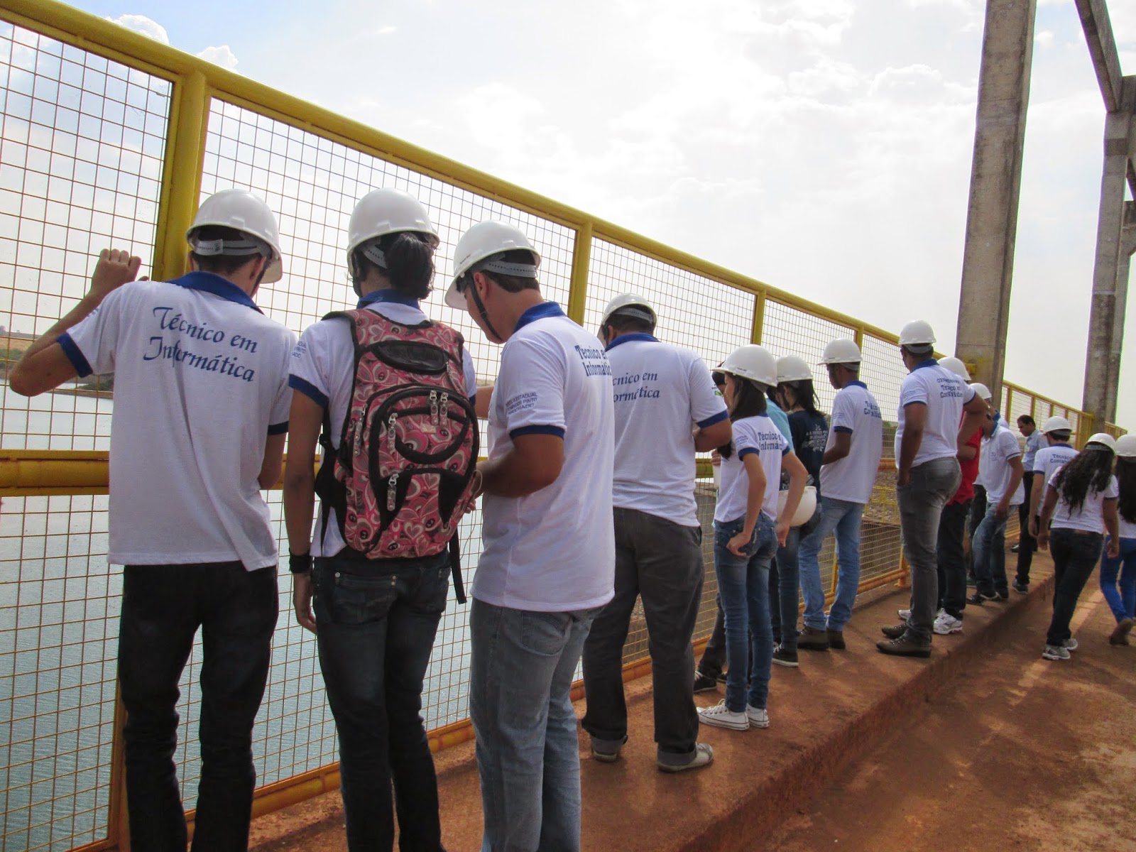 E.E. Domingos Pinto Brochado Unaí/MG