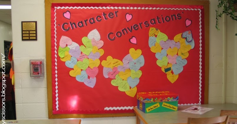 A Conversational Heart Bulletin Board | Thrifty Scissors