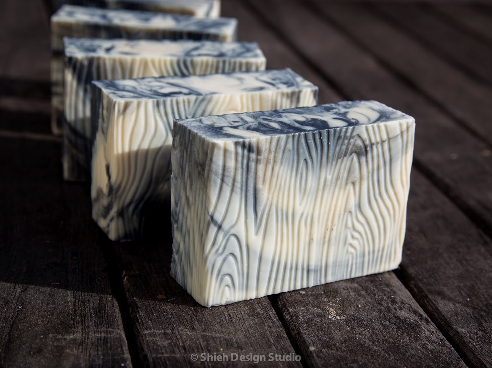 Soap & Restless: Using Texture Mat for Soap Pattern