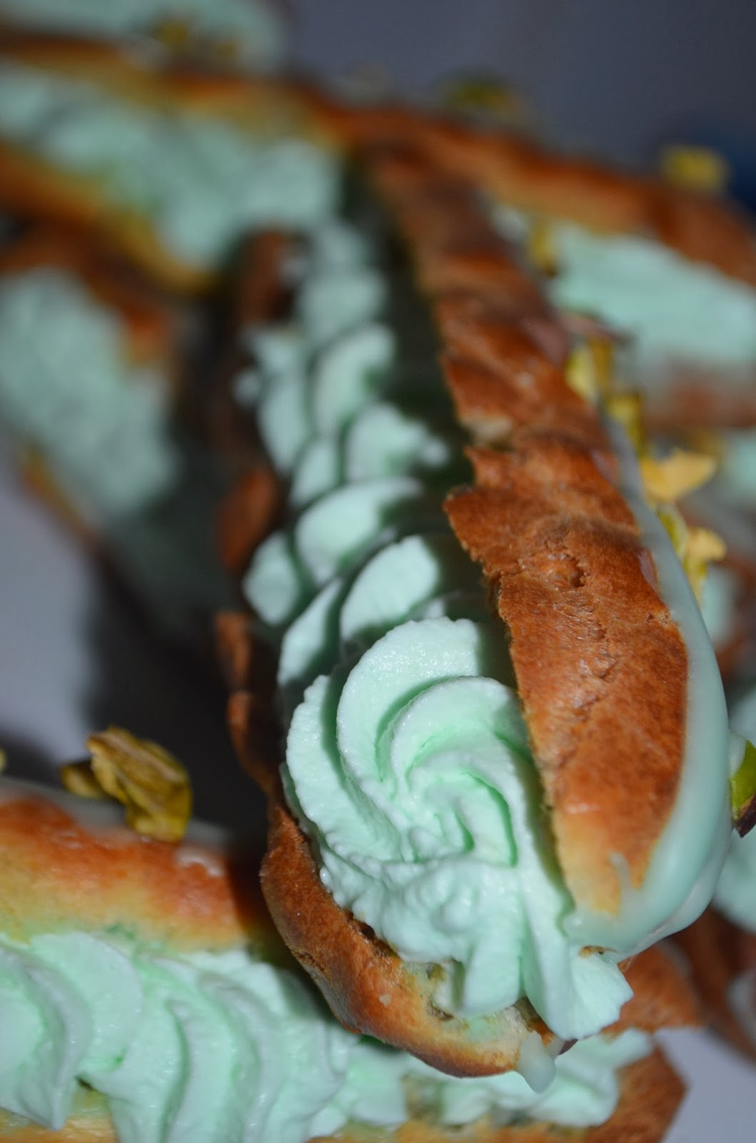 Petit en K: Eclair à la pistache