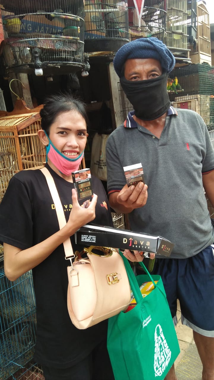 CV.KARYA BUMI GEMILANG: TIM SPG ROKOK KRETEK DJAVA