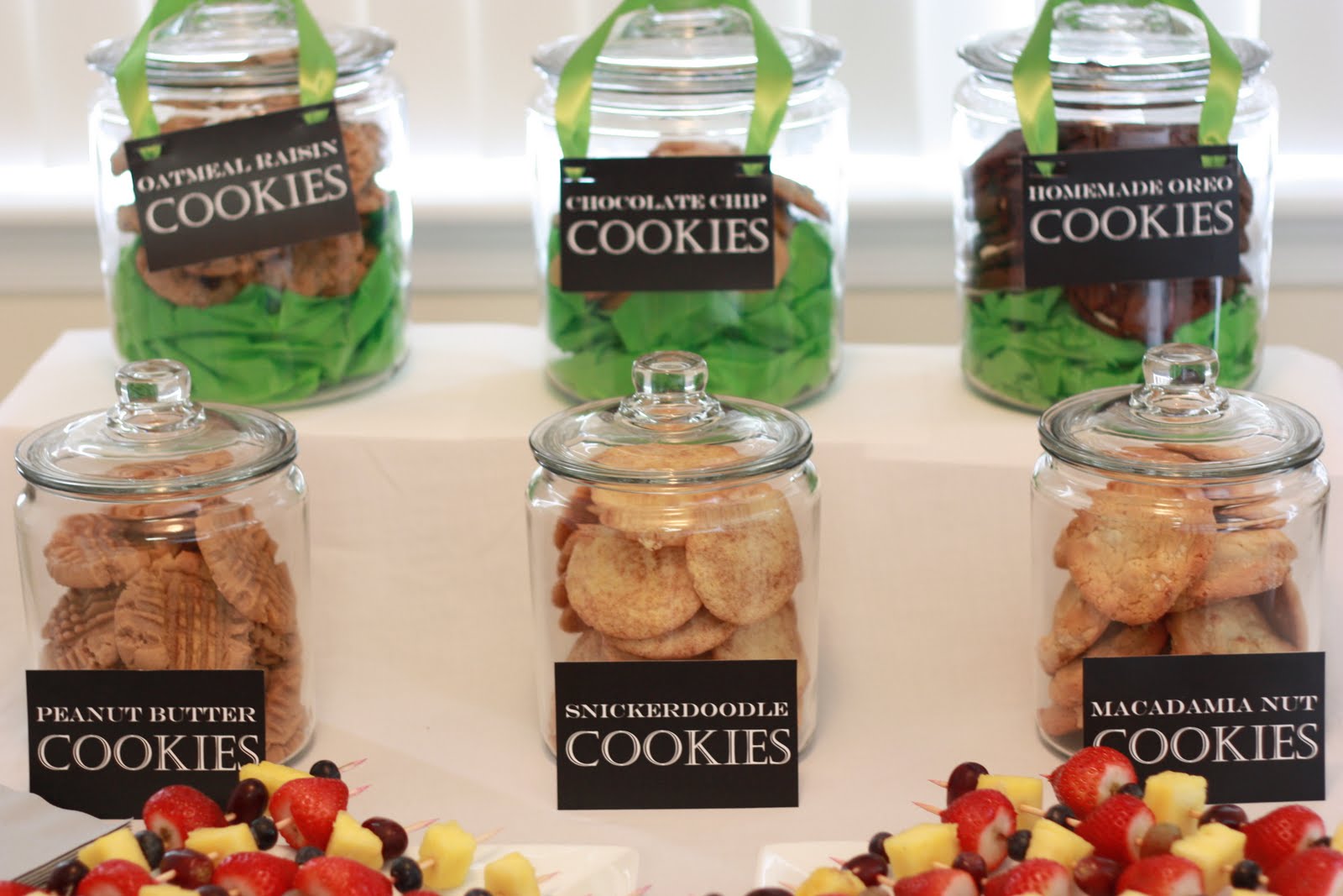 Sweet Cookies Jar: Products and Packaging