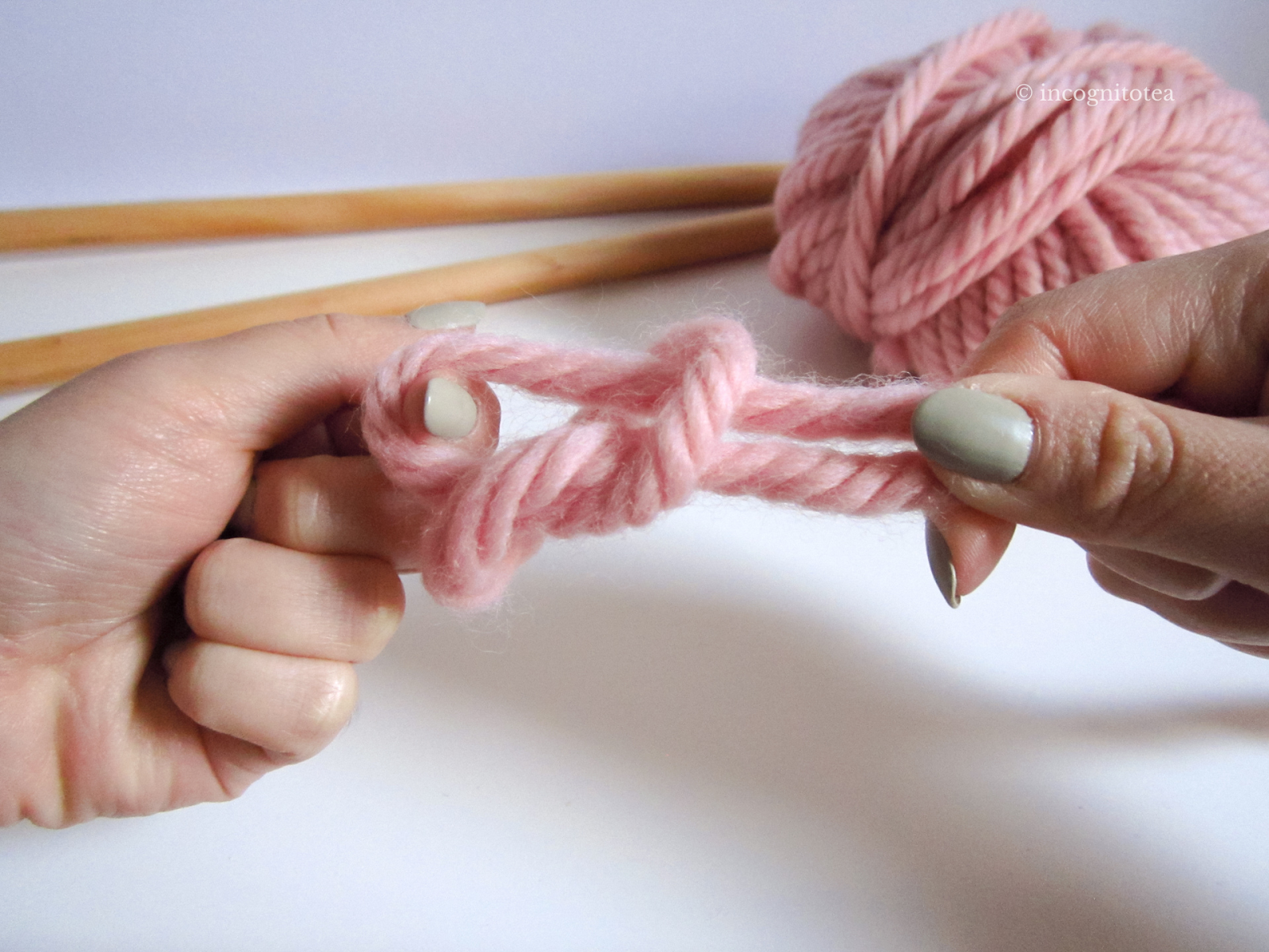 Knitting Basics | How to make a slip knot