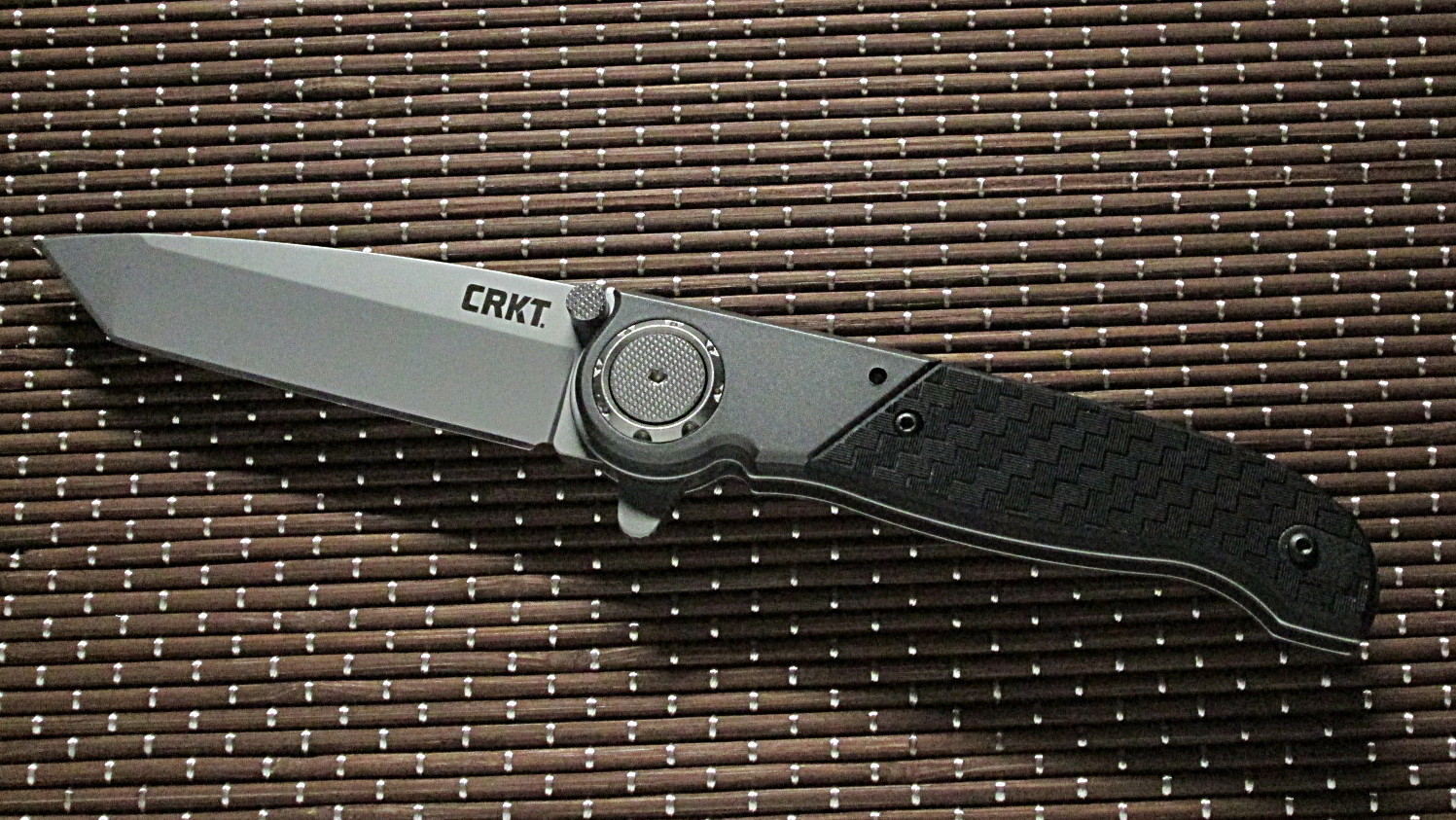 The Knife Edge: One Man, So Many Knives©: CRKT M-40