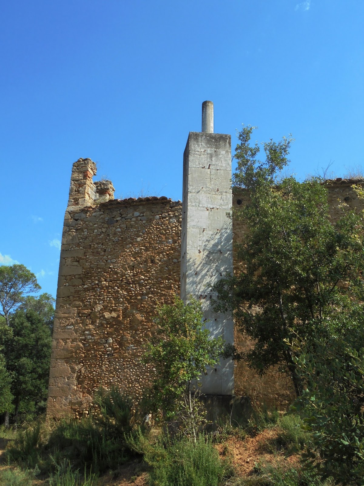 MUNTANYA: Vilademuls, Torre i Sant Marçal de Quarantella, Sant Julià de ...