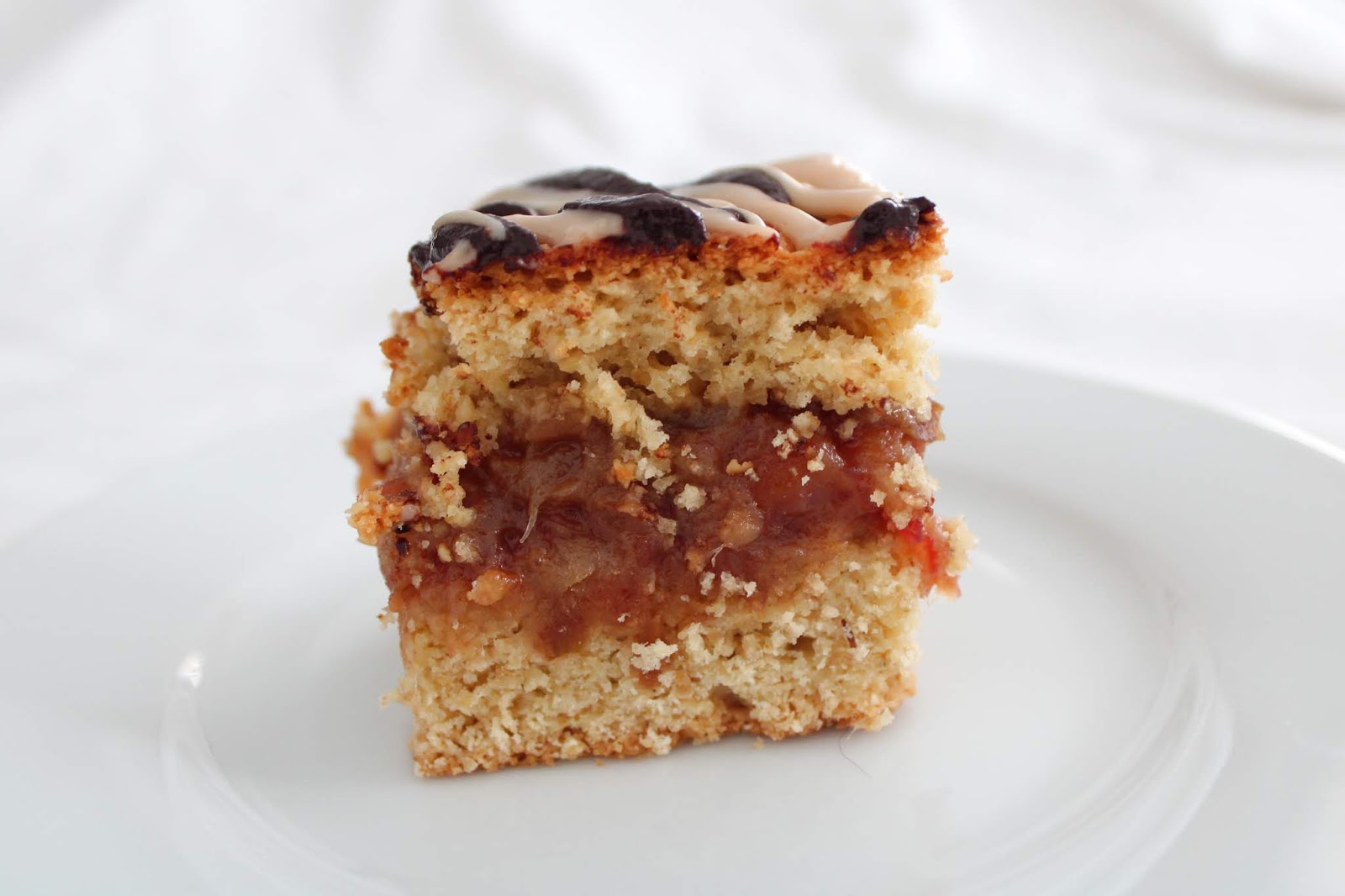 GATEAU GAGA - Love cakes: Carré aux dattes, à l'amande et à l'orange