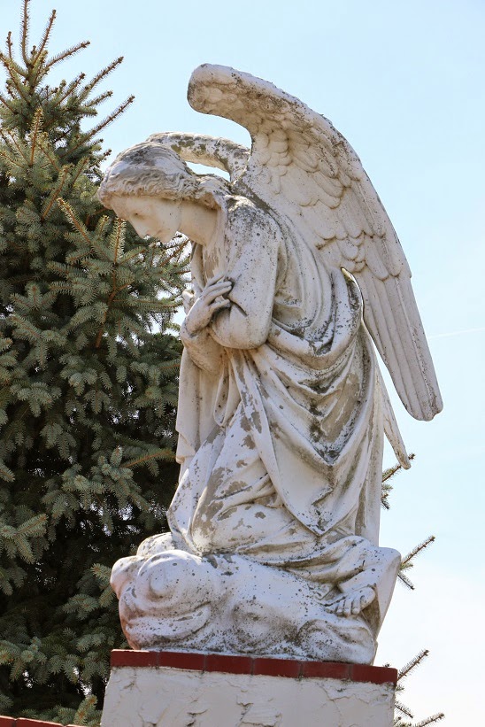 Michigan Exposures: The Solid Rock Church Jesus Statue