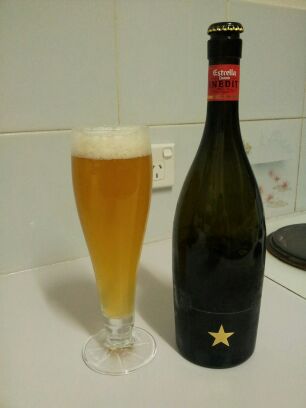 Beer For A Tuesday: Estrella Damm Inedit (Spain)
