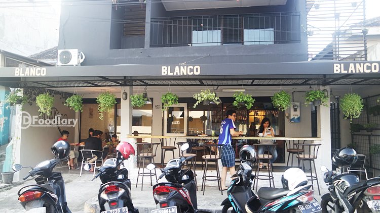 HANGOUT : BLANCO COFFEE & BOOK - JDFoodiary
