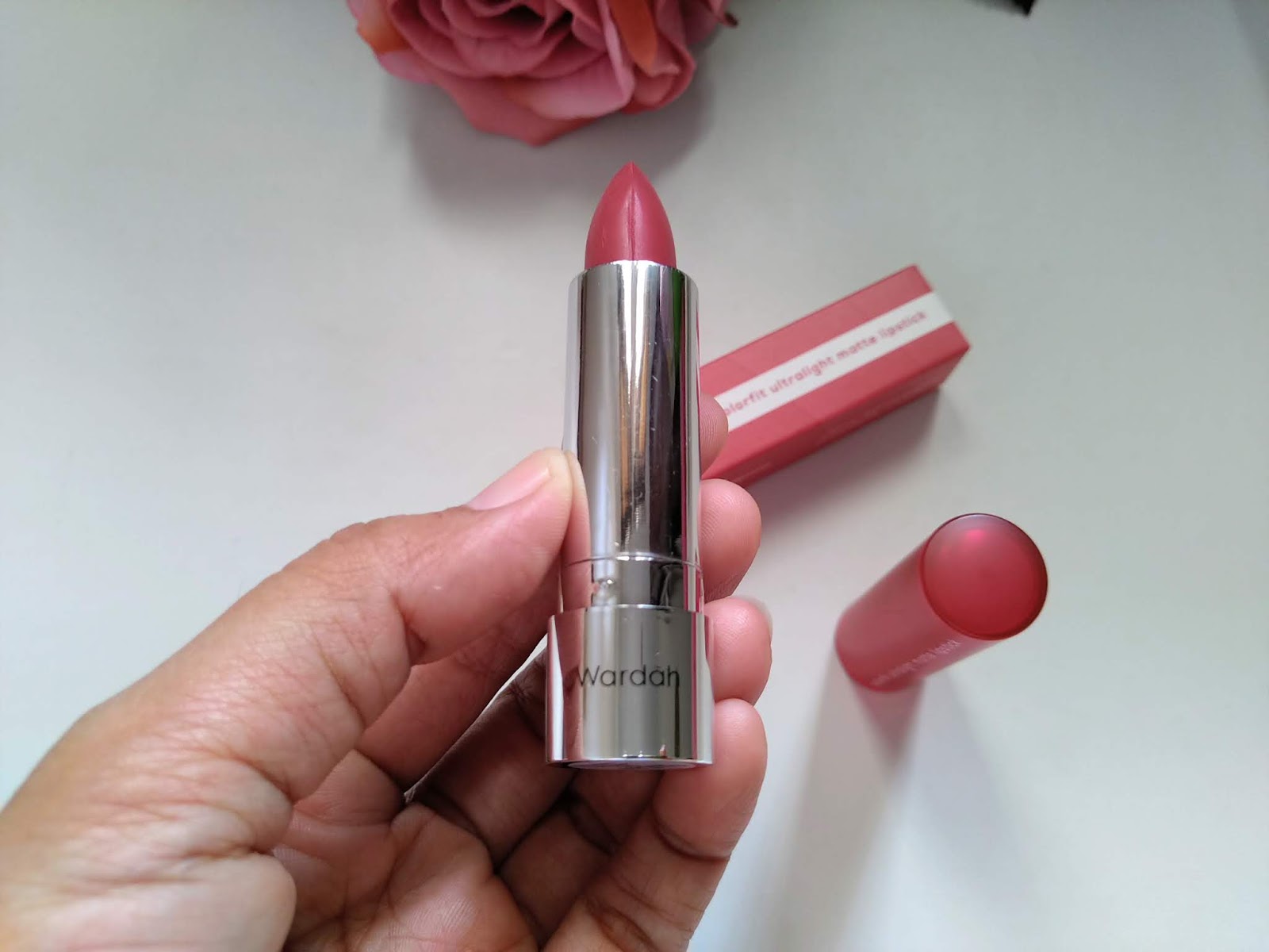 Nathalia DP: Review Wardah Colorfit Ultralight Matte Lipstick
