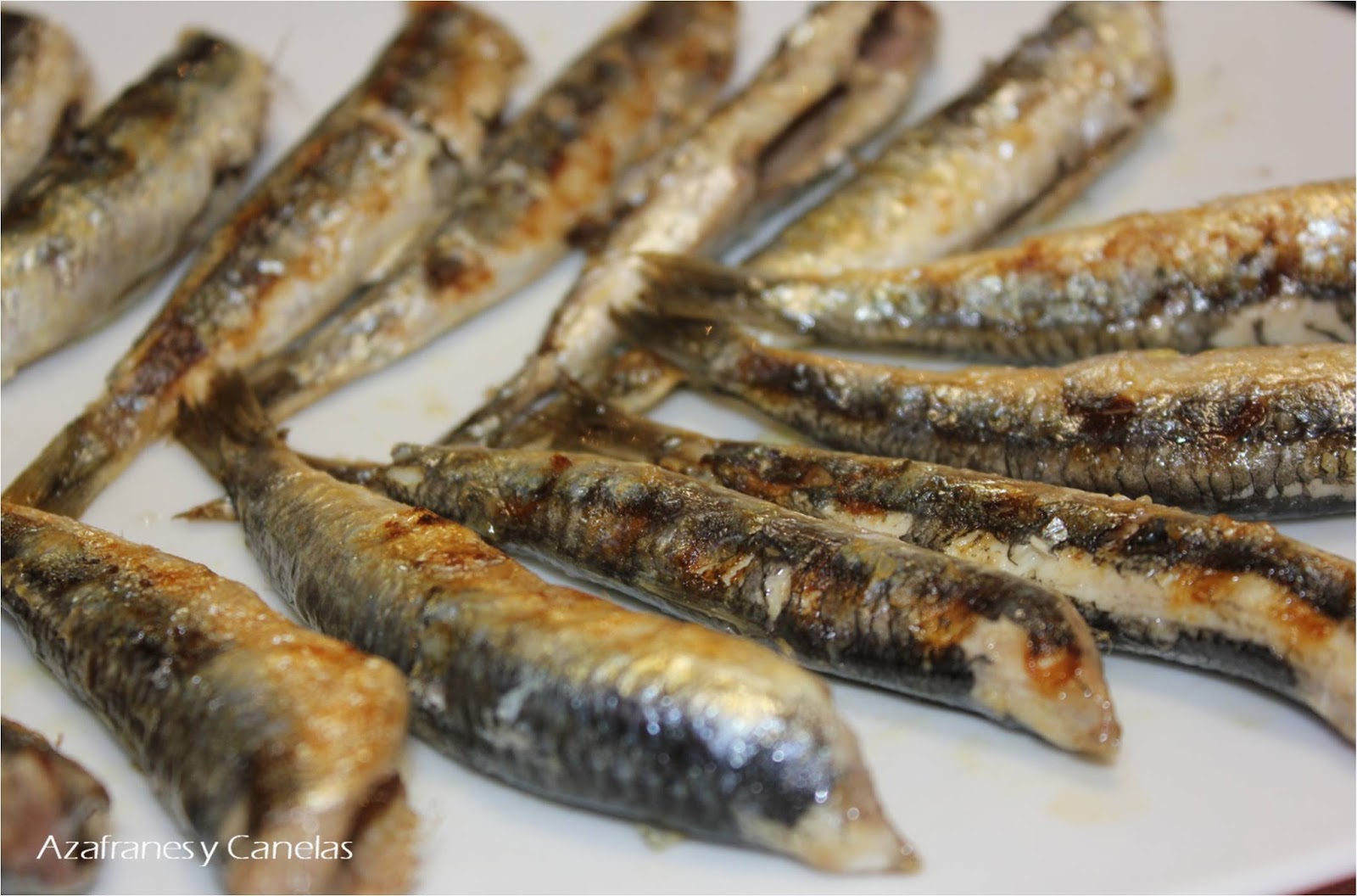 Boquerones a la plancha | Azafranes y Canelas