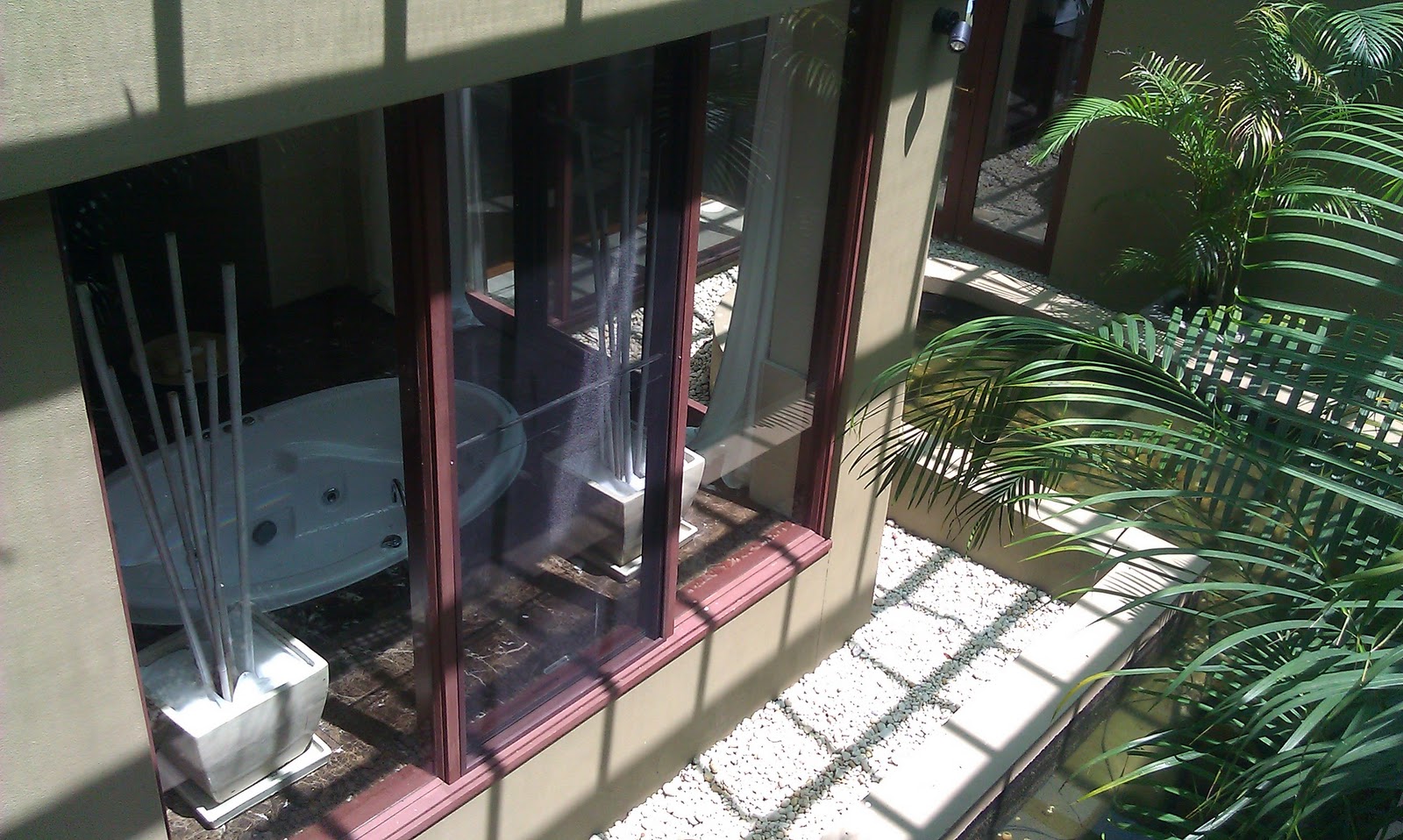 CCA Architects - Stephen: Examples of Internal Courtyard