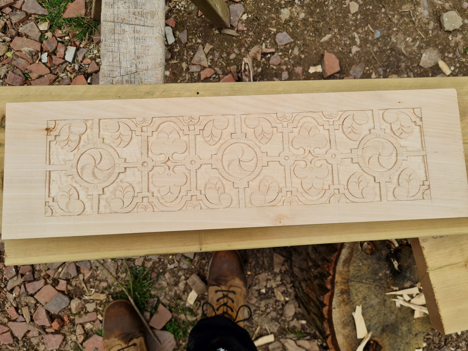 Sawdust In My Socks: 52 Weeks Of Carving - Week 13 - Strapwork Finished