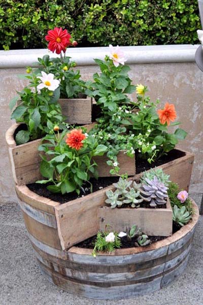 10 Unusual Flower Container Ideas For Garden [Cheap Plant Container]
