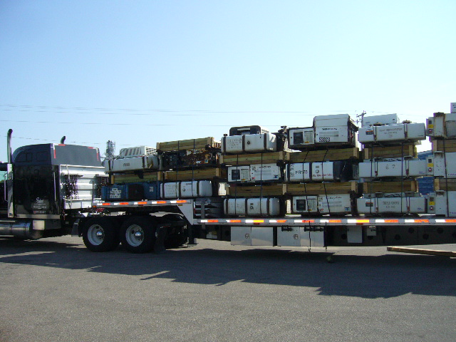 CONTAINER CHASSIS & PARTS: GENSETS LOADING BY 3 TIER STACK