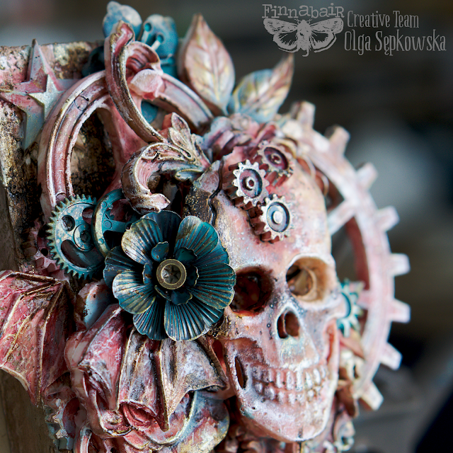 Finnabair: Flowery skull by Olga Sępkowska