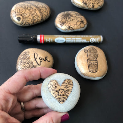 Black and gold #wordrocks