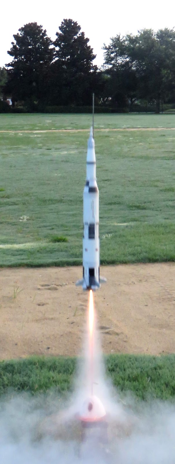 Model Rocket Building: 1,000 LAUNCH! Soccer Field, July 5, 2015
