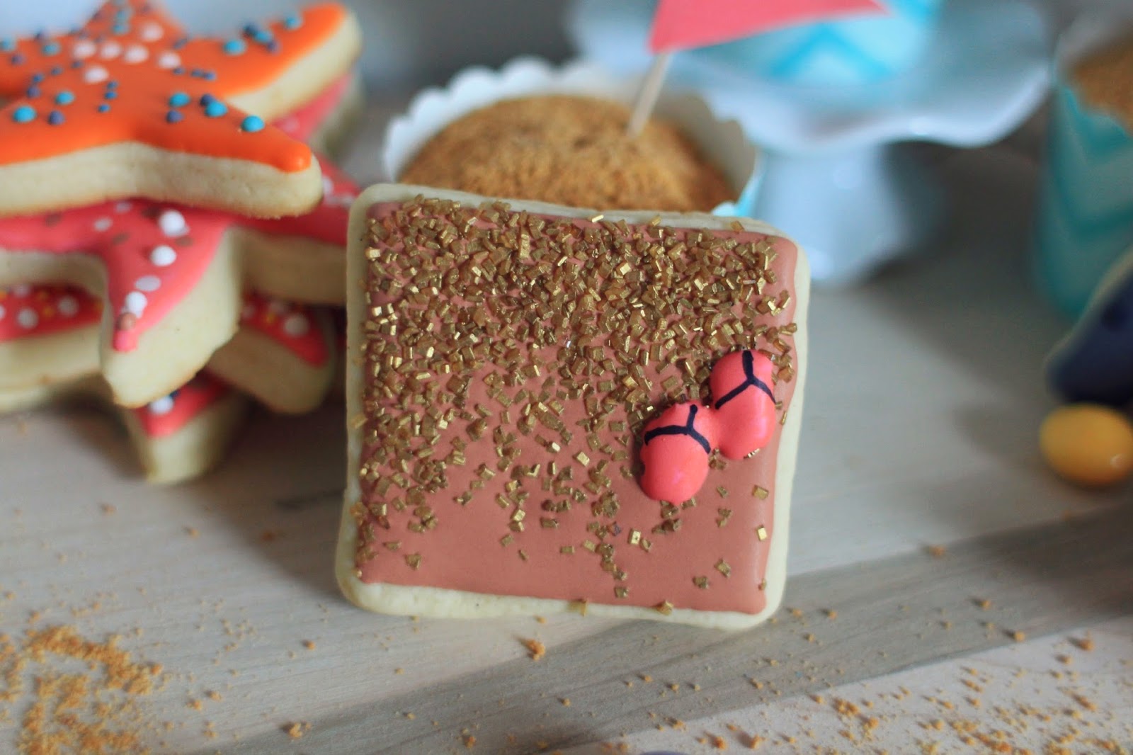 Feeding My Addiction: Beach Themed Sugar Cookies