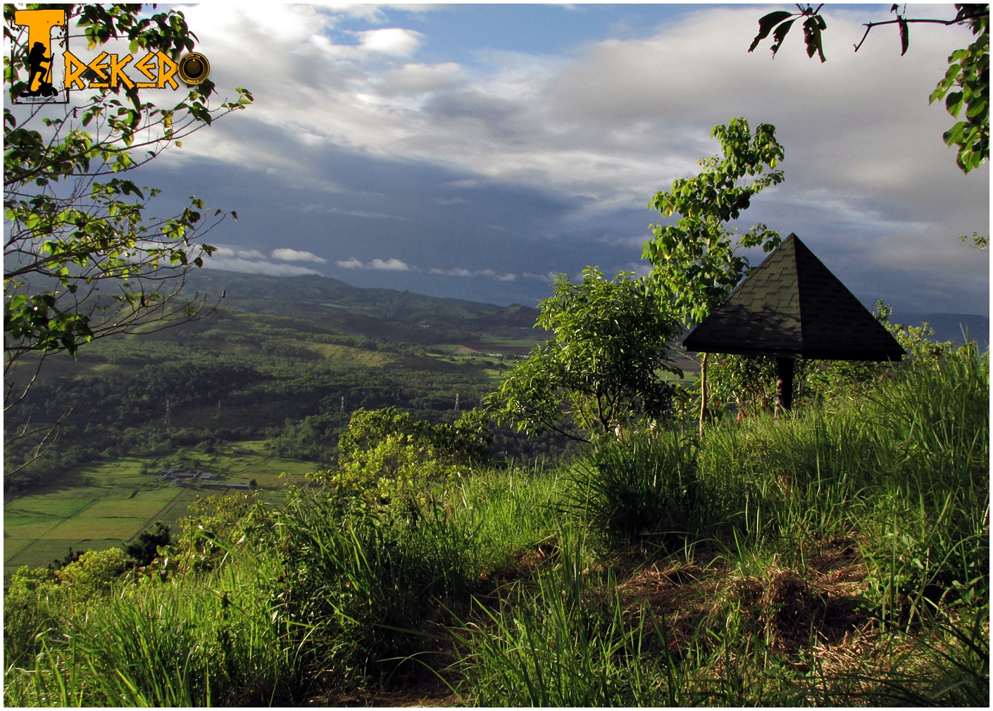 TREKERO: BLUE WATER CAVE AND MUSUAN PEAK: BUKIDNON'S WEEKEND GETAWAYS