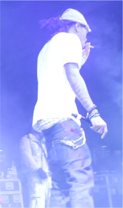 Future Rapper Sagging