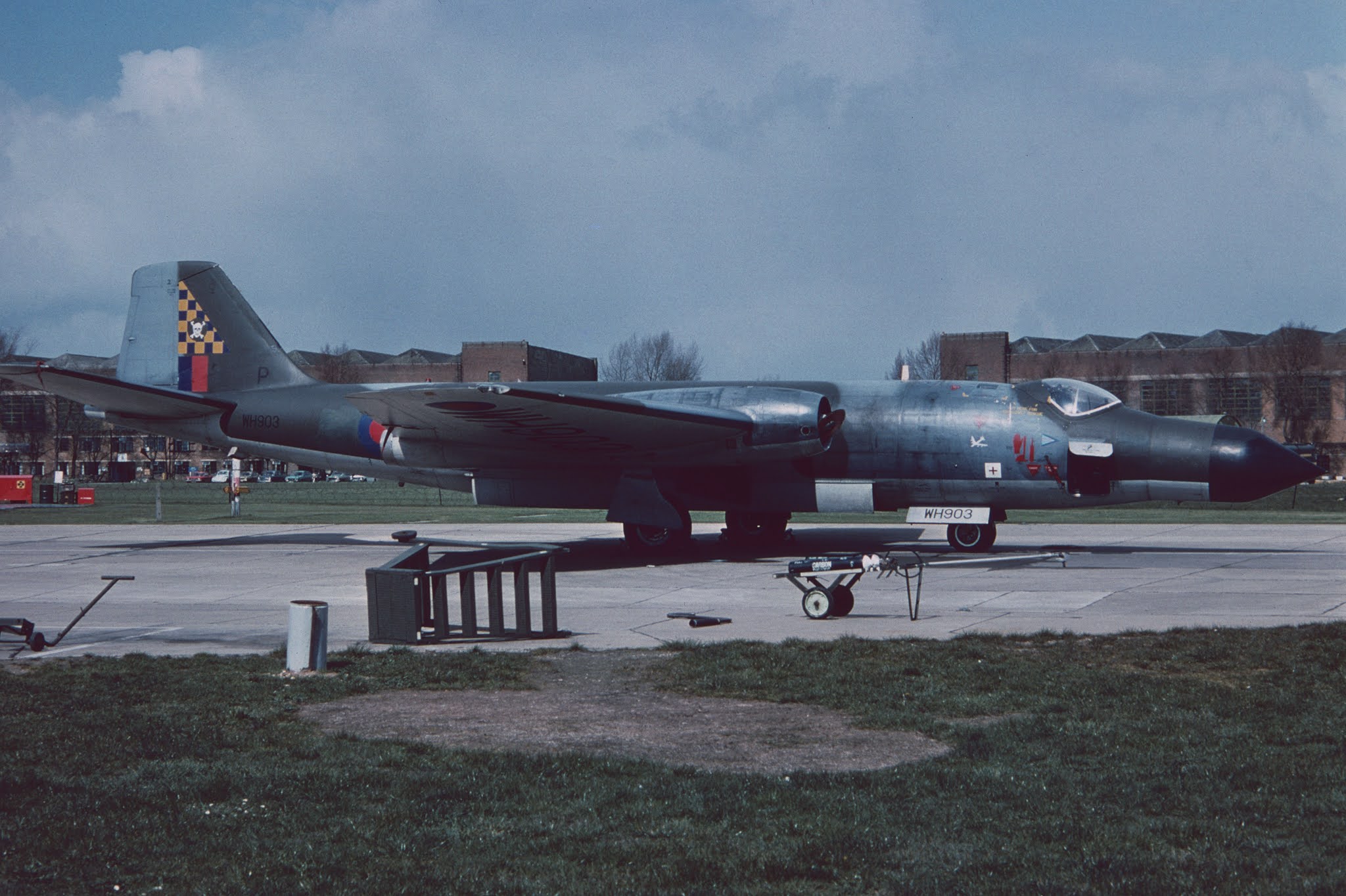 Olivers Aviation Corner: RAF Maintenance Serials 7900M - 7999M.