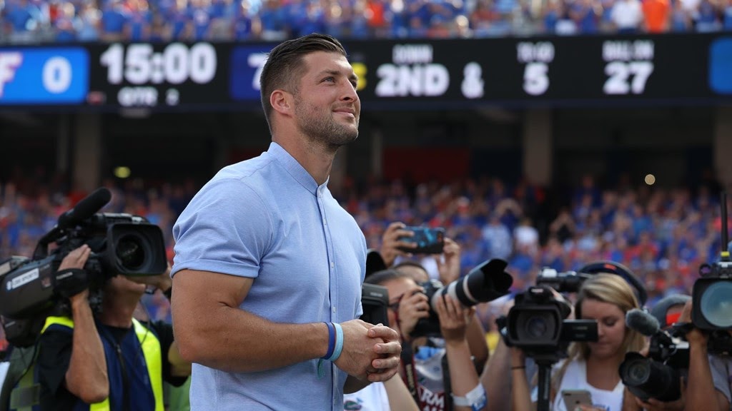 Go Gators! . . . Oh, my!: Tebow retires from baseball