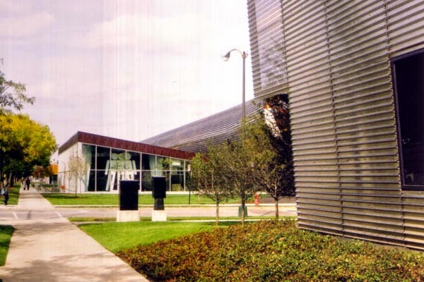 McCormick Tribune Campus Center