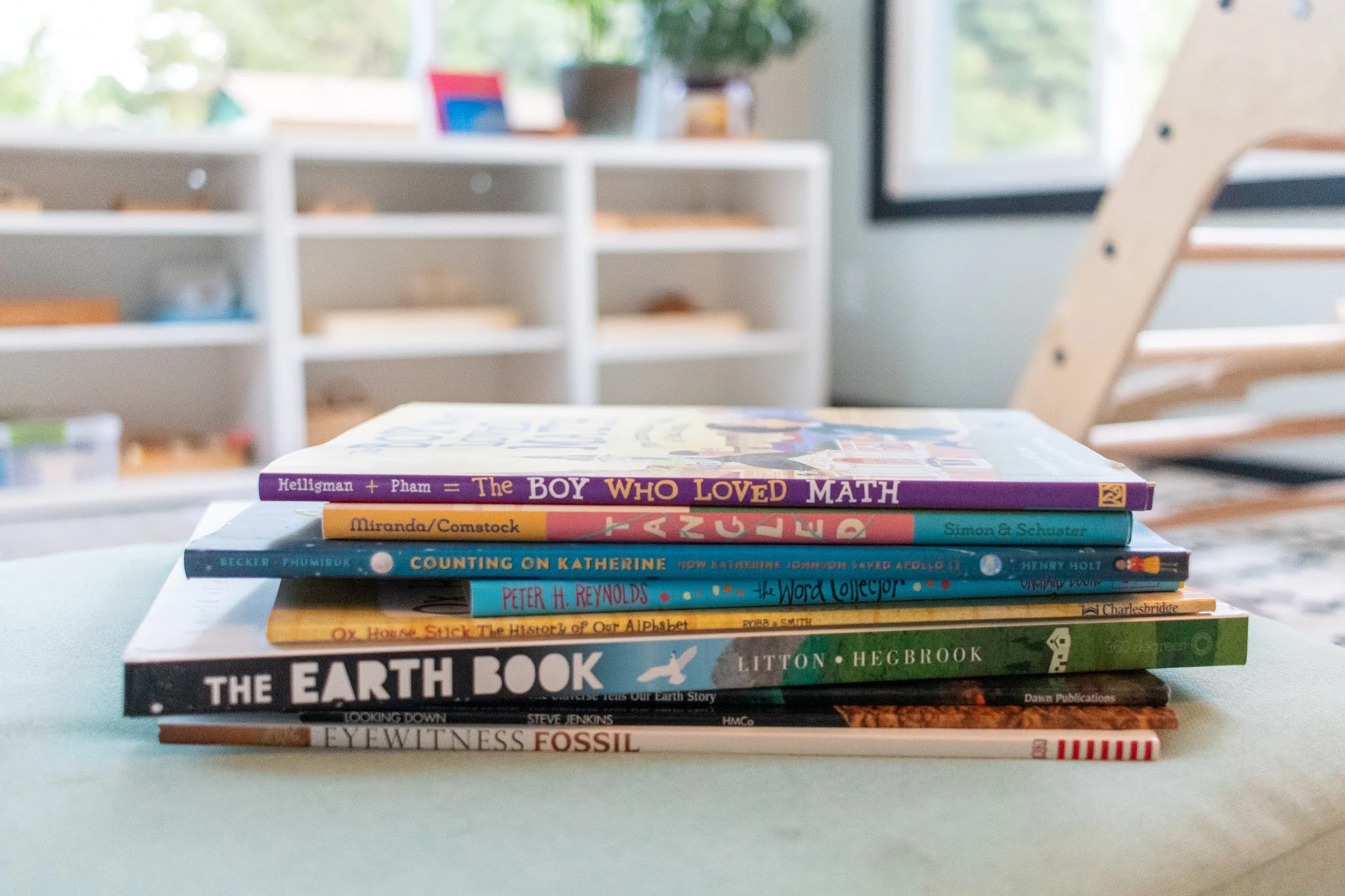 Supporting the Great Lessons with Picture Books