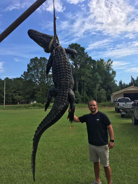 Marian's Hunting Stories, etc., etc., etc...: Mississippi Gator Getters