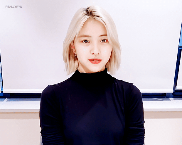 [THEQOO] El visual de Ryujin de ITZY en Vlive hoy - KetizenStars