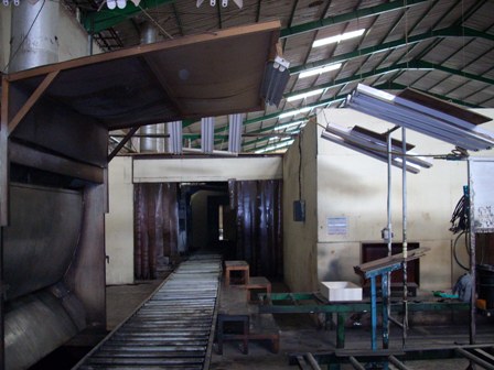 Finishing room for wood furniture finishing - wisno wood furniture ...