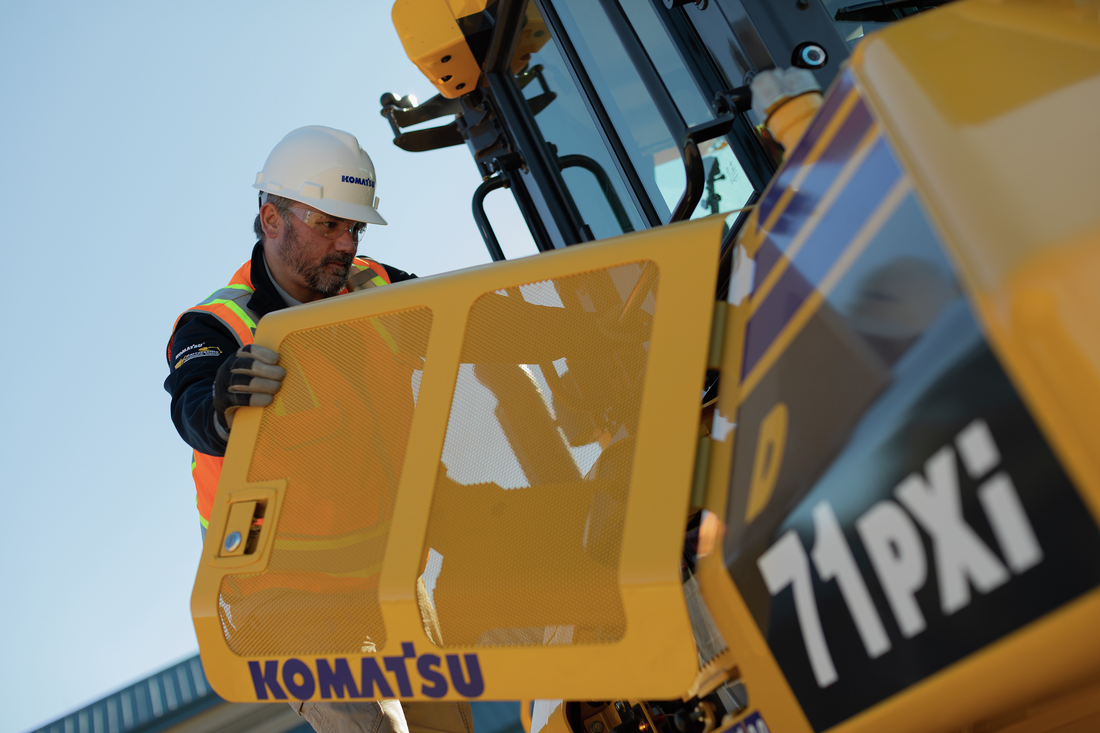 Komatsu’s D71-24 Dozer with Distinctive Slant Nose Design Offers ...