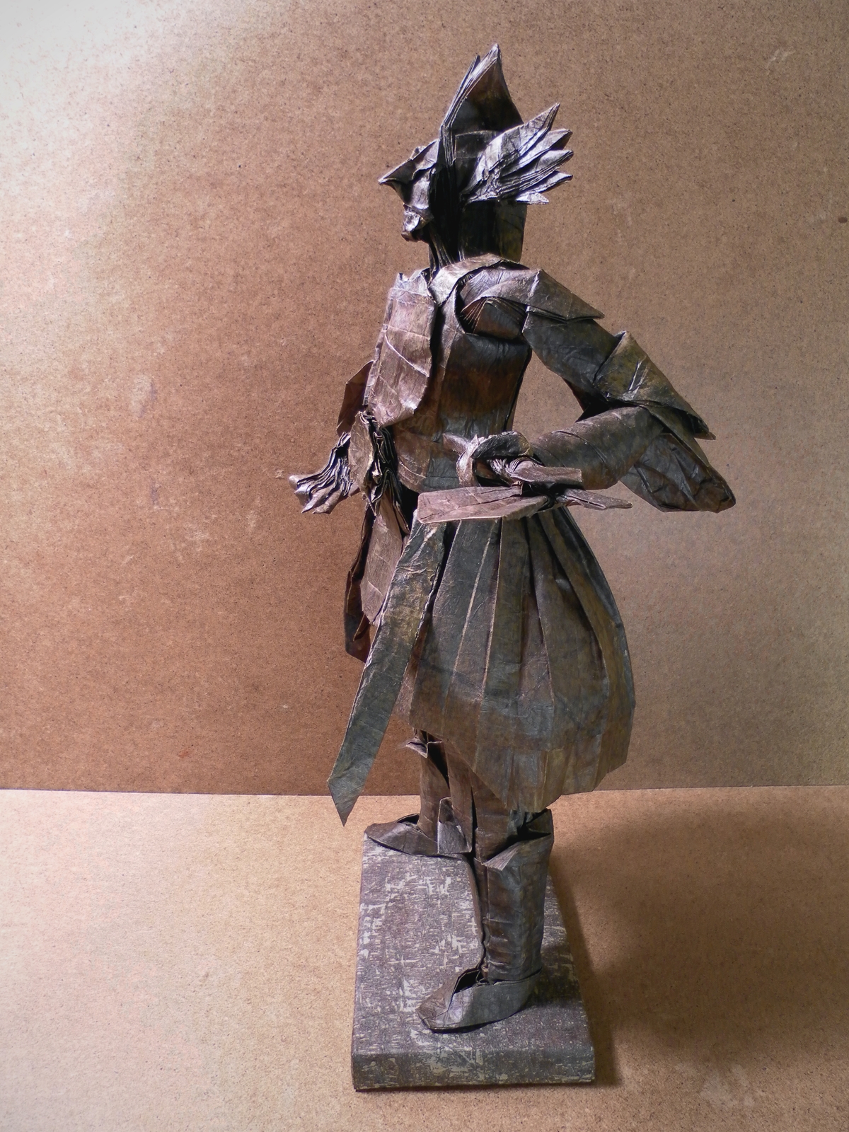 Mariano-Mi mundo el Origami: Mahoraga (Makora Taisho)