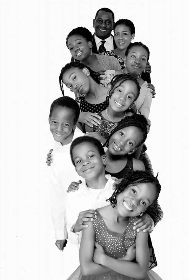 Check out these beautiful photos of a Nigerian couple and their eight ...