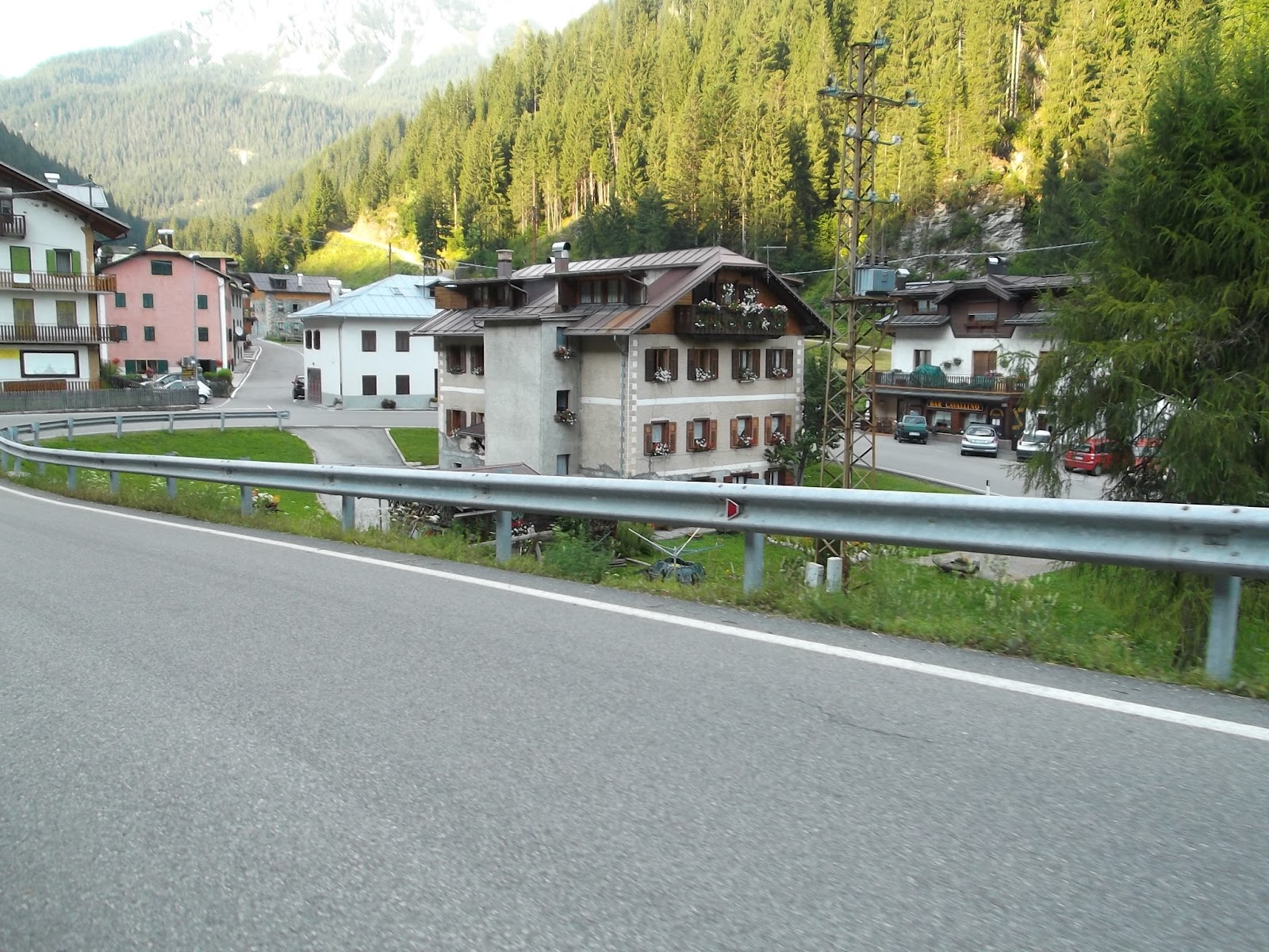 1001 PUERTOS: PASSO MONTE CROCE COMELICO/KREUZBERGPASS (por Stefano di ...