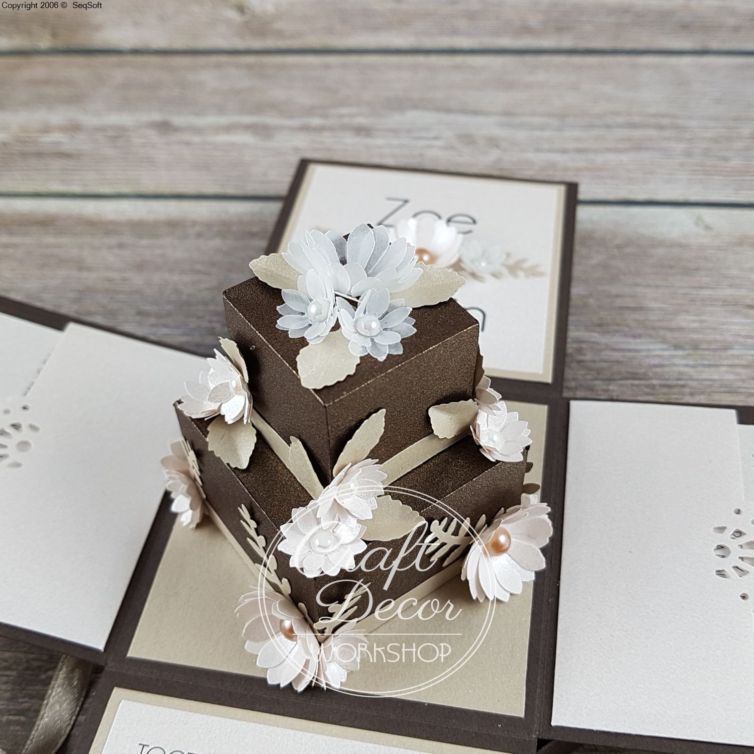 Exploding BOX invitation with square 3D cake