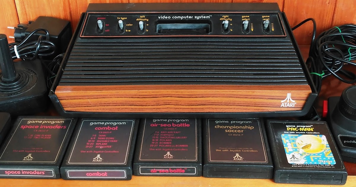 Retro Ordenadores Orty: Atari VCS "Light Sixer" (modelo CX-2600 U) (1978).