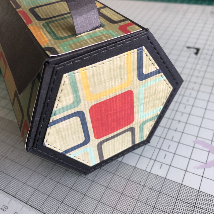 Thursday with Sandiebella: Create a Hexagon Lunch Box – Stamping Bella USA