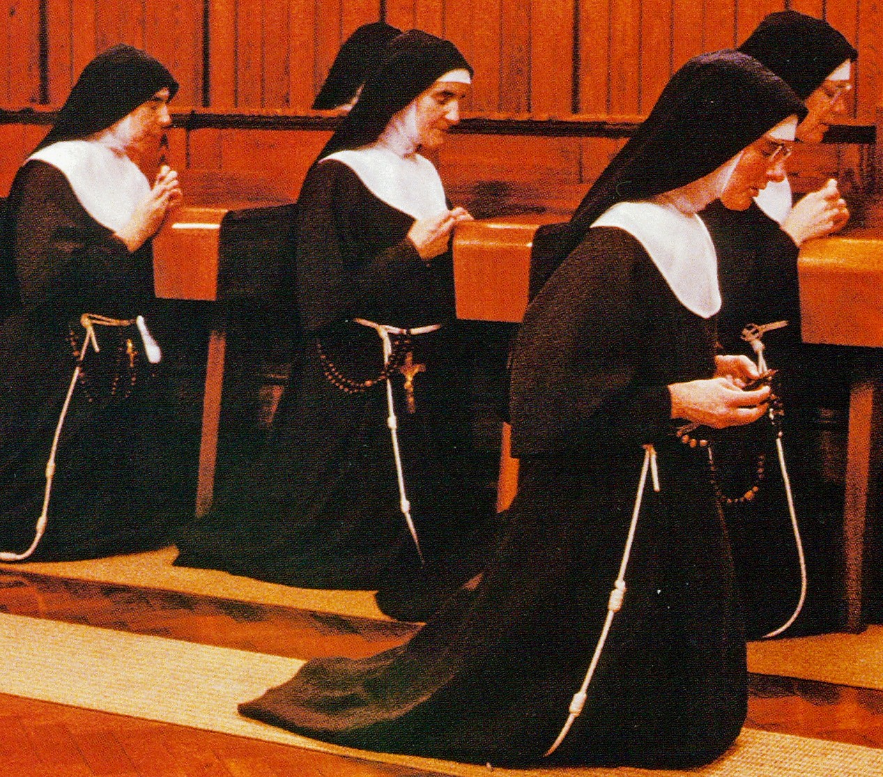 Monastery Garments: Nuns Monastic Habits