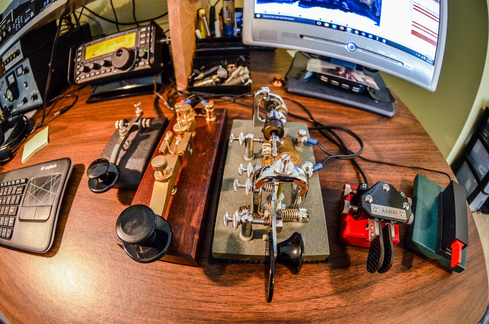 Ham Radio - QRP: Let your fingers do the talking...