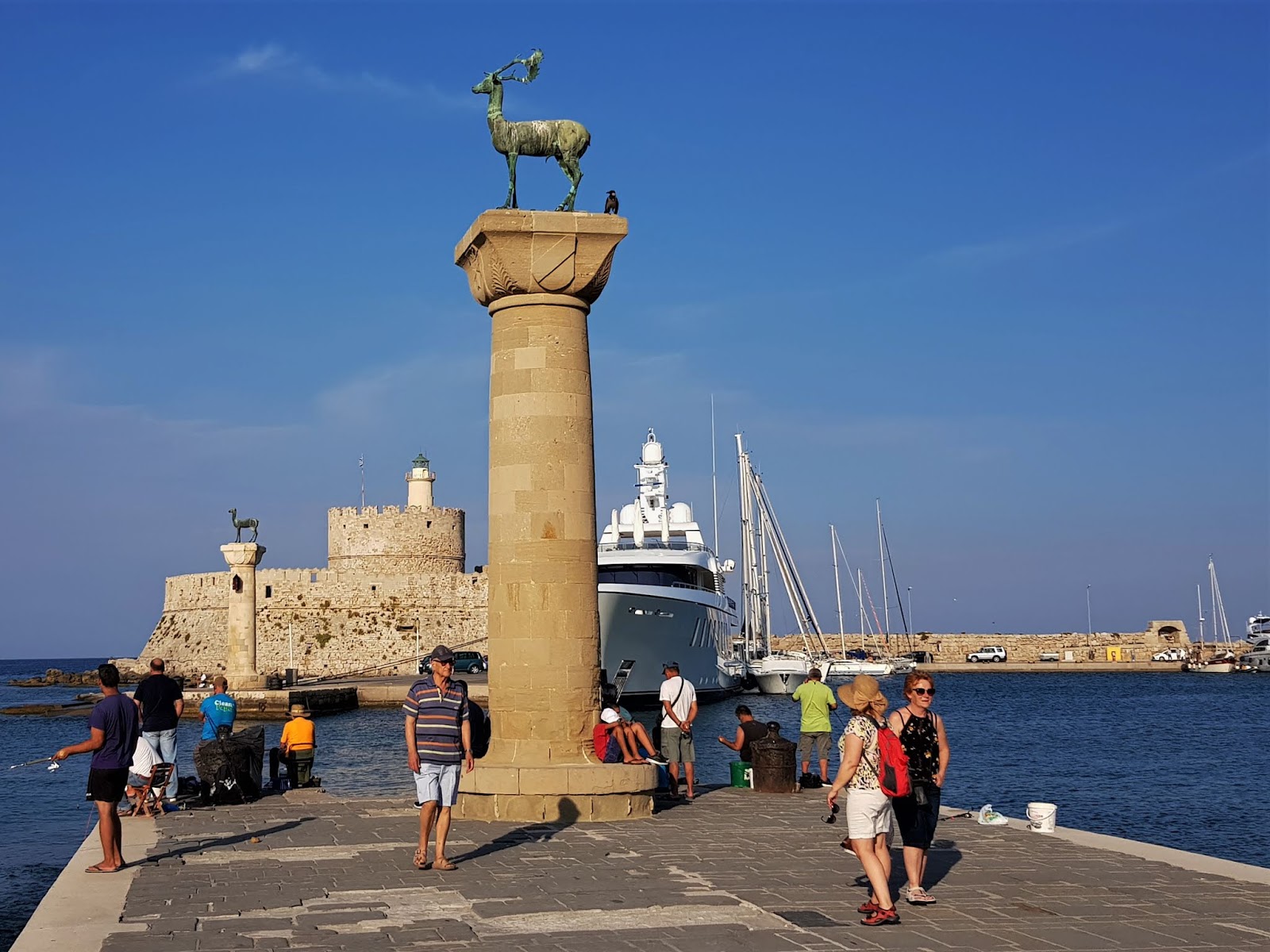 Na własnych nogach: Rodos – wyspa kolosa, rycerzy i turystów